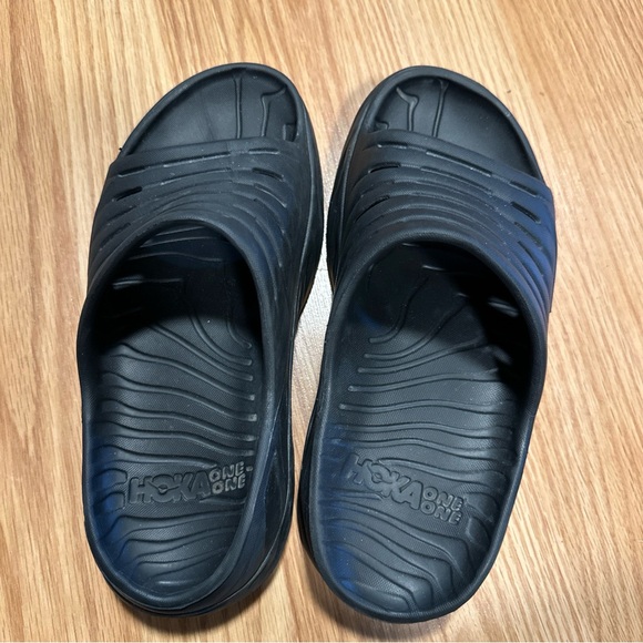 Hoka One One | Shoes | Hoka Ora Recovery Slide Womens Size 6 Black Meta ...